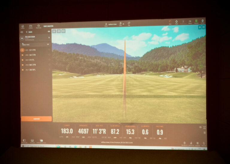 Best Golf Simulator Screen – Golf Insider